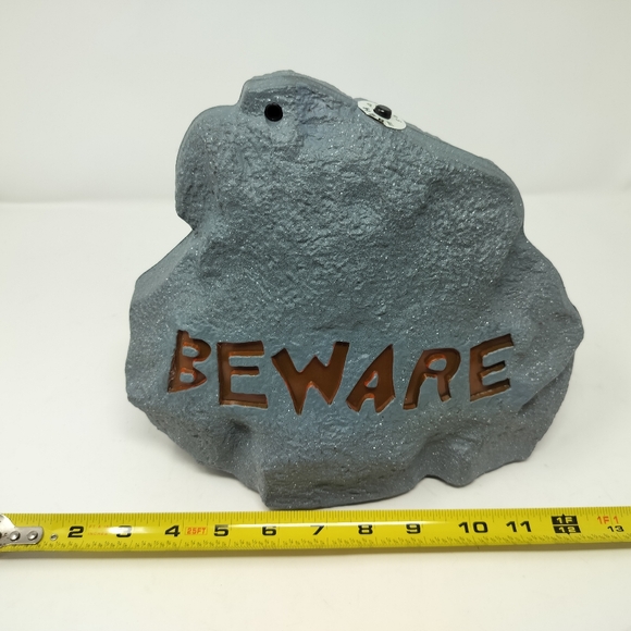 Gemmy | Holiday | Vintage Gemmy Beware Haunted Rock Lights Sounds ...